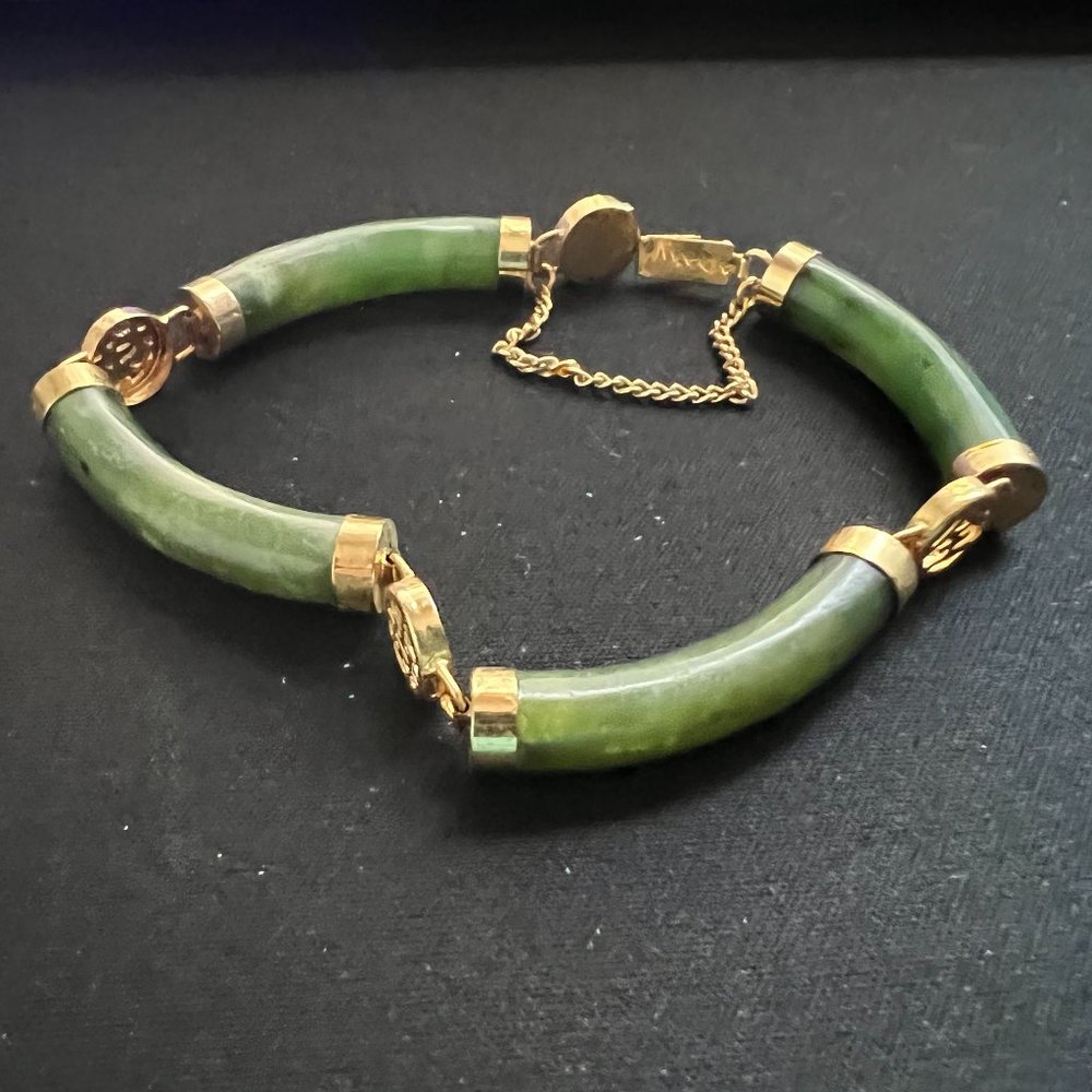 Vintage Nephrite Gold Tone Asian Motif Panel Bracelet - Gem